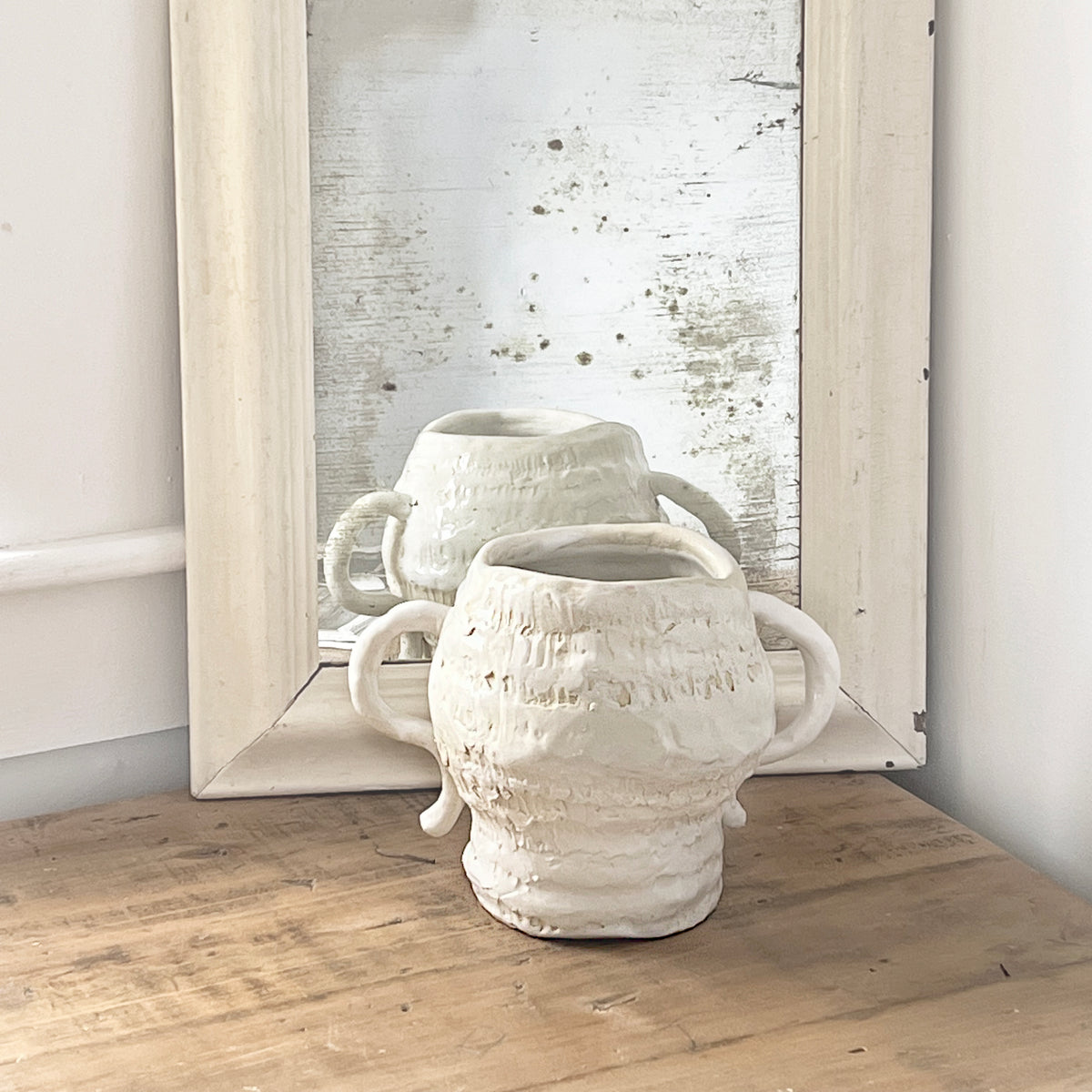 WABISABI VASE with 2 classical handles – ELISE DUFOUR CERAMIST